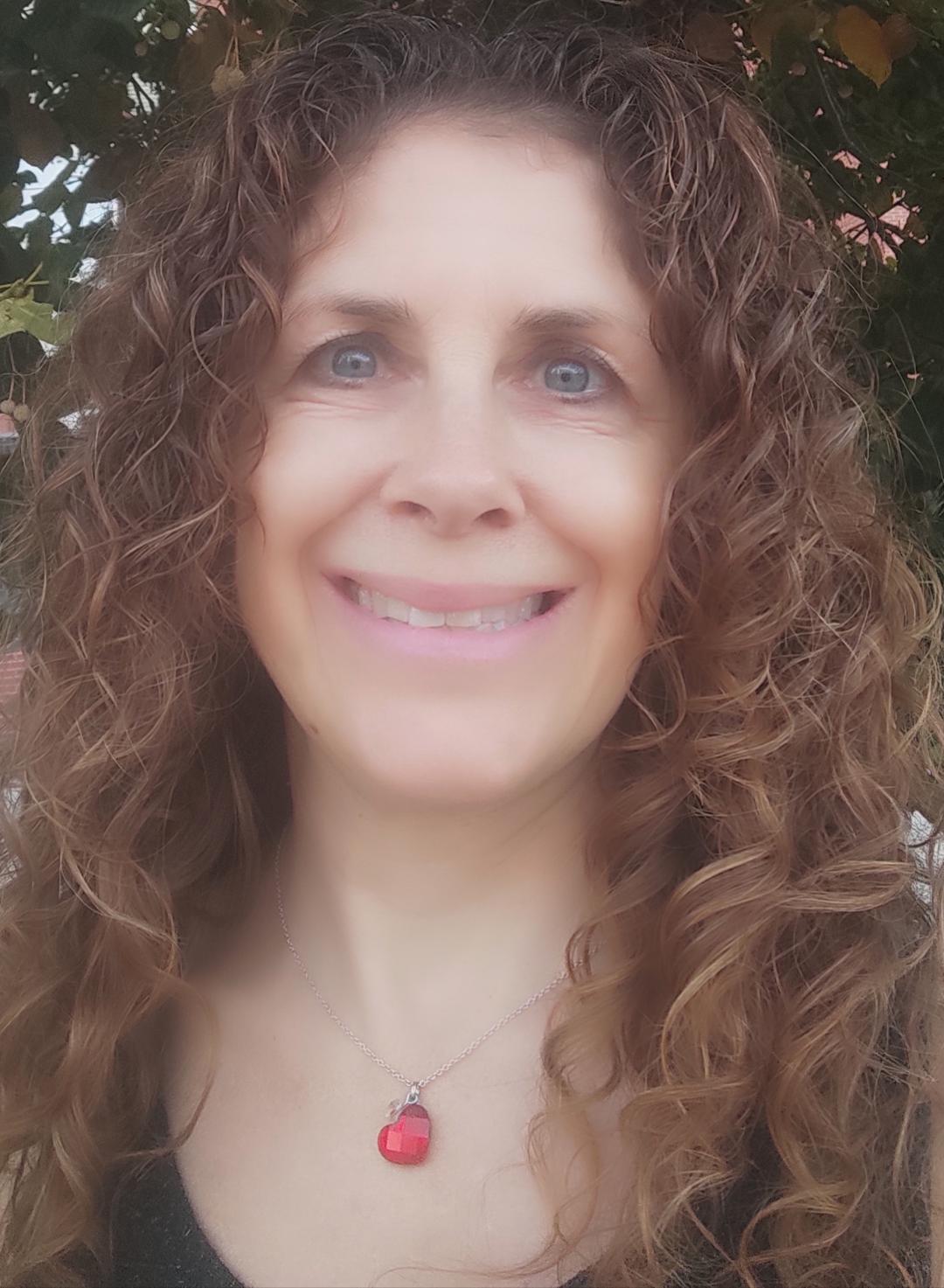 Julie Weiss | Sheila-Na-Gig Inc.